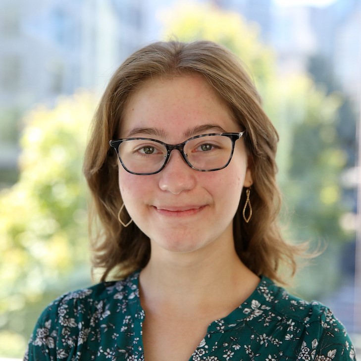 Meet the Interns – ISB High School Interns 2023